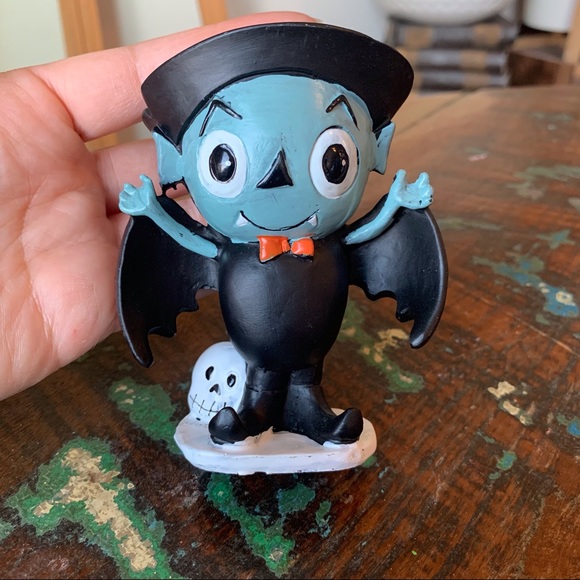 Unlisted | Art | Halloween Vampire Figurine | Poshmark